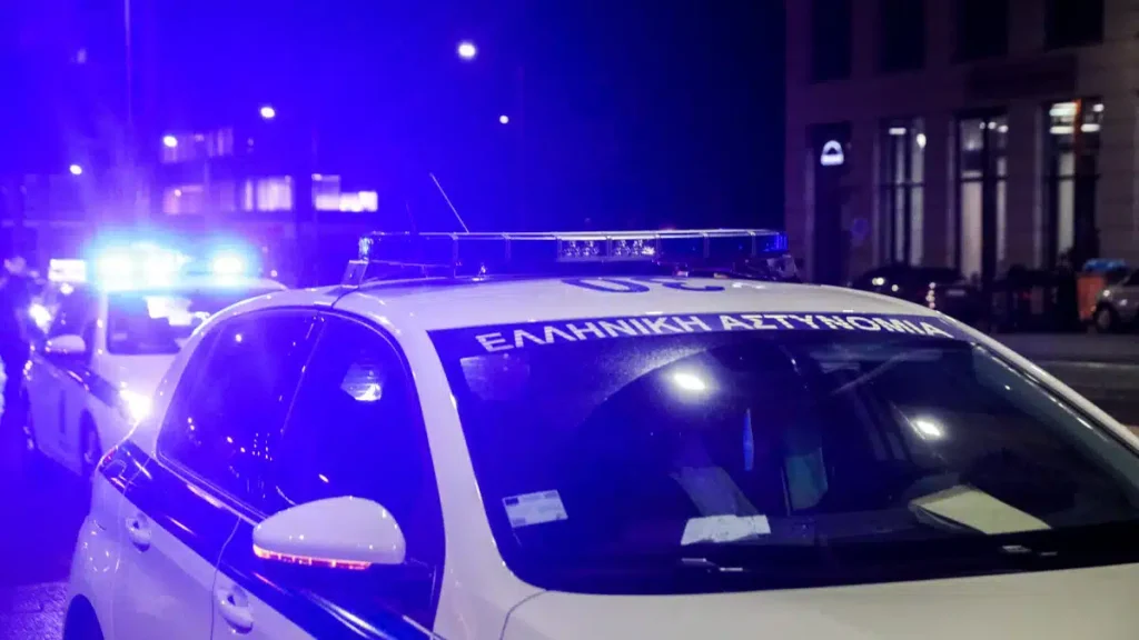 TPOMΟΣ ΤΩΡΑ ΣΕ ΕΛΛΗΝΙΚΟ ΥΠΟΥΡΓΕΙΟ – ΠΑΡΑΛΙΓΟ ΣΚΗΝΕΣ… ΝΕΠΑΛ | 12vima