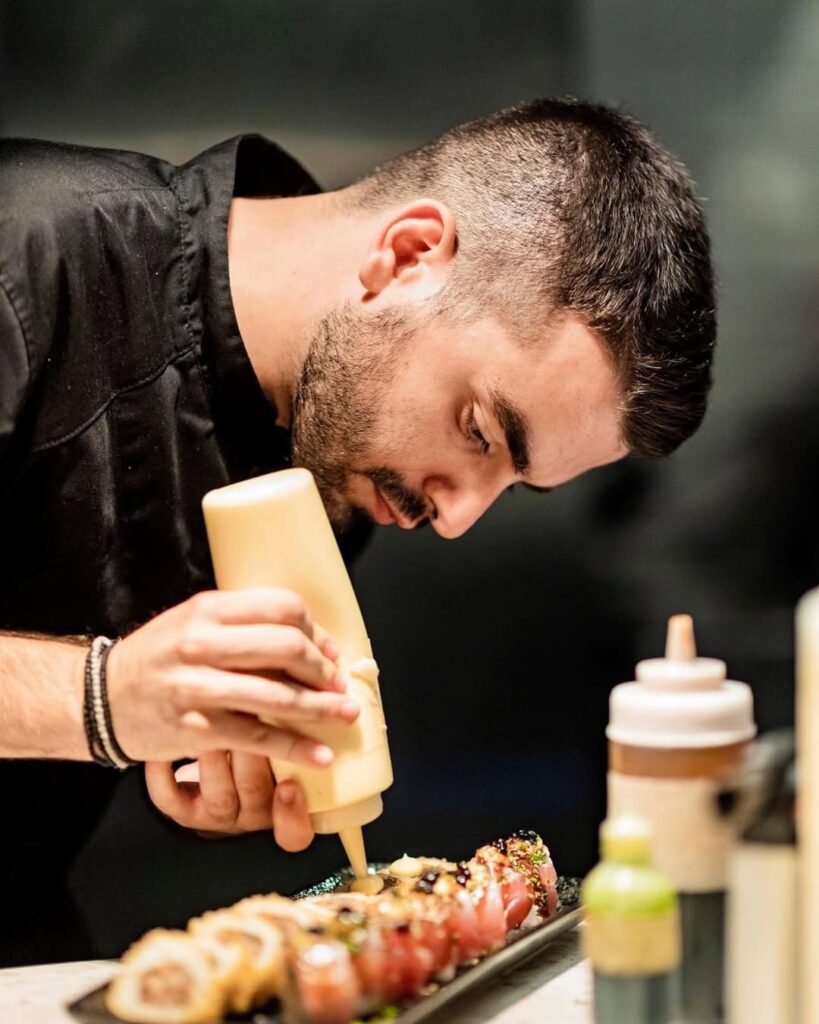 Swan By Kontiki: Eντυπωσιακή η πρώτη βραδιά 4 Ηands – Chef ...